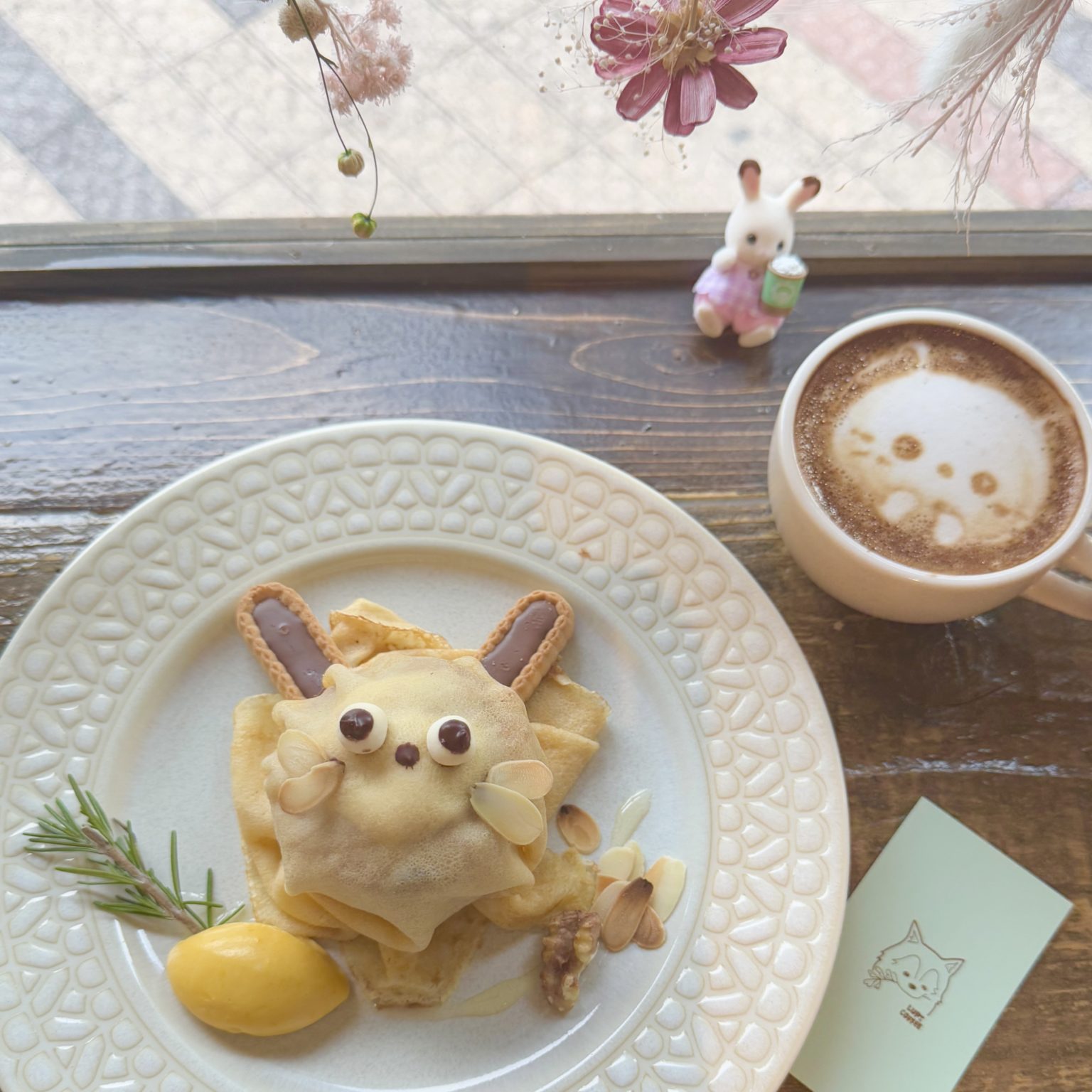 【上野】lupi coffee（ルピコーヒー）／10.11 new open!くりくりおめめが可愛い「うさぎのクレープ」に出会える素敵カフェ